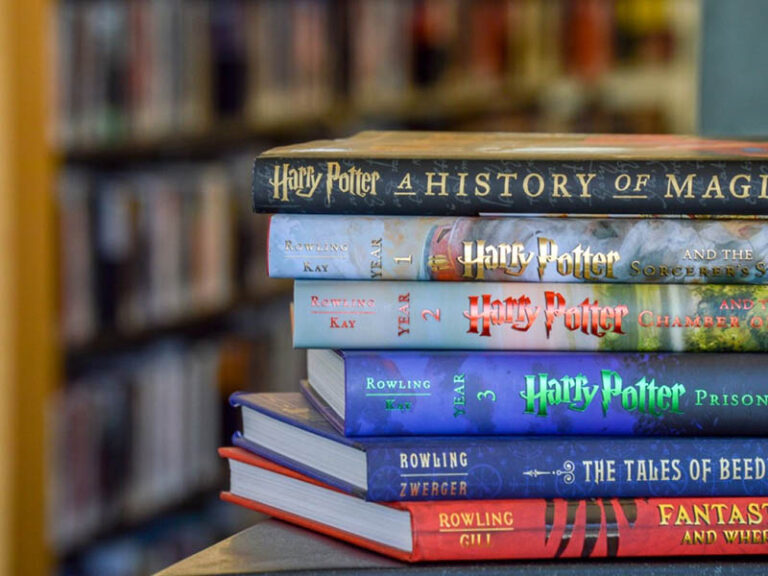 Bộ Harry Potter 8 phần (Anh Việt Audio pdf ebook) miễn phí